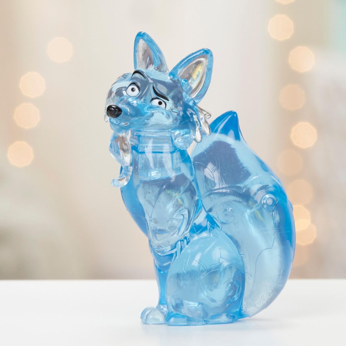 Hasbro Disney Princess Elena z Avaloru Magical Guide Zuzo | 4KIDS.sk